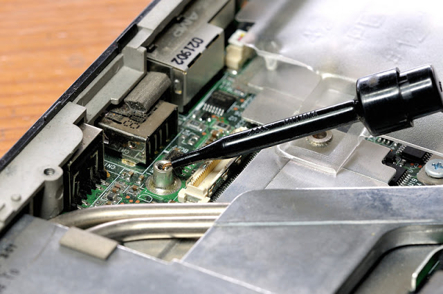 GND connection use a clip, you can connect GND any one of these | IT ...